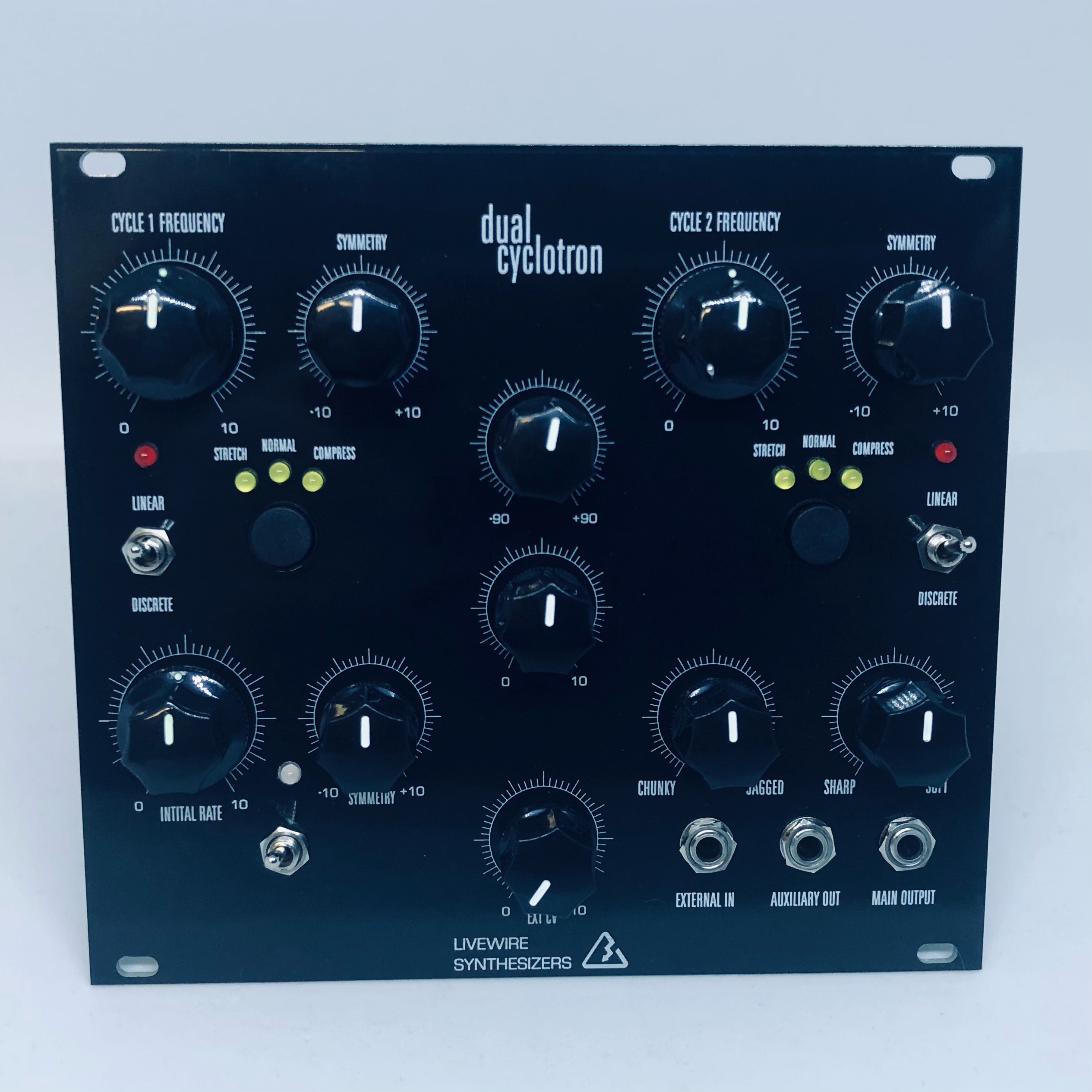DUAL CYCLOTRON 7 Black Panel Blowout – LIVEWIRE SYNTHESIZERS